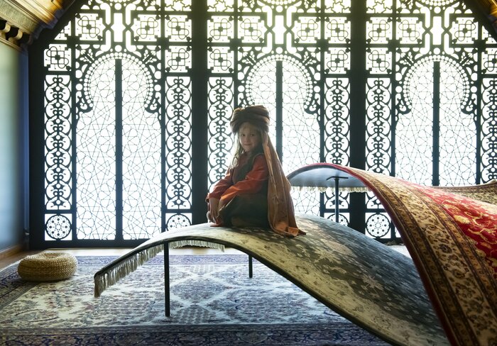 Mit fliegendem Teppich durch die Geschichte - Familienausstellung im ...