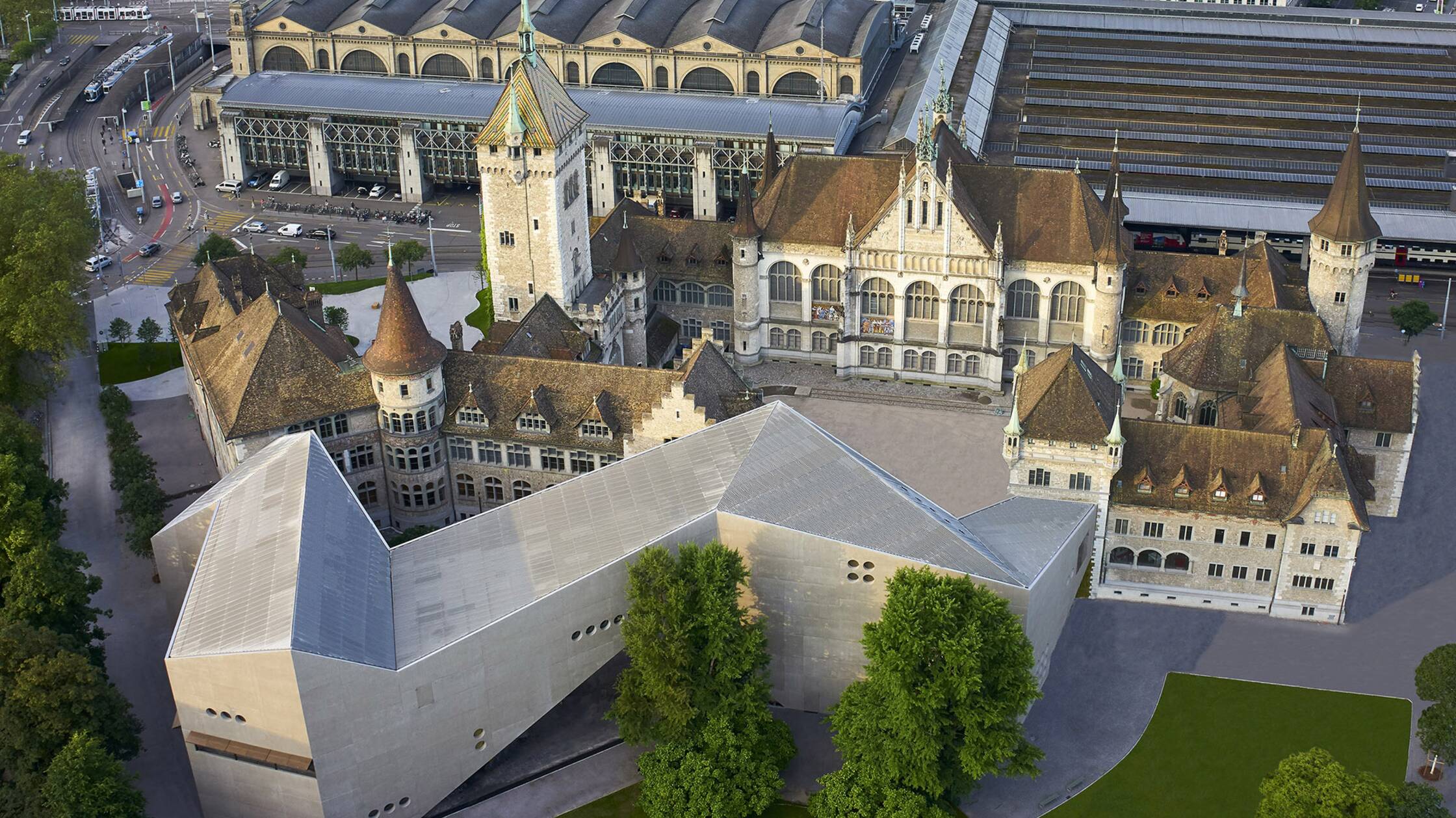Ensemble von Alt und Neu: die Erweiterung und Sanierung des Landesmuseums
